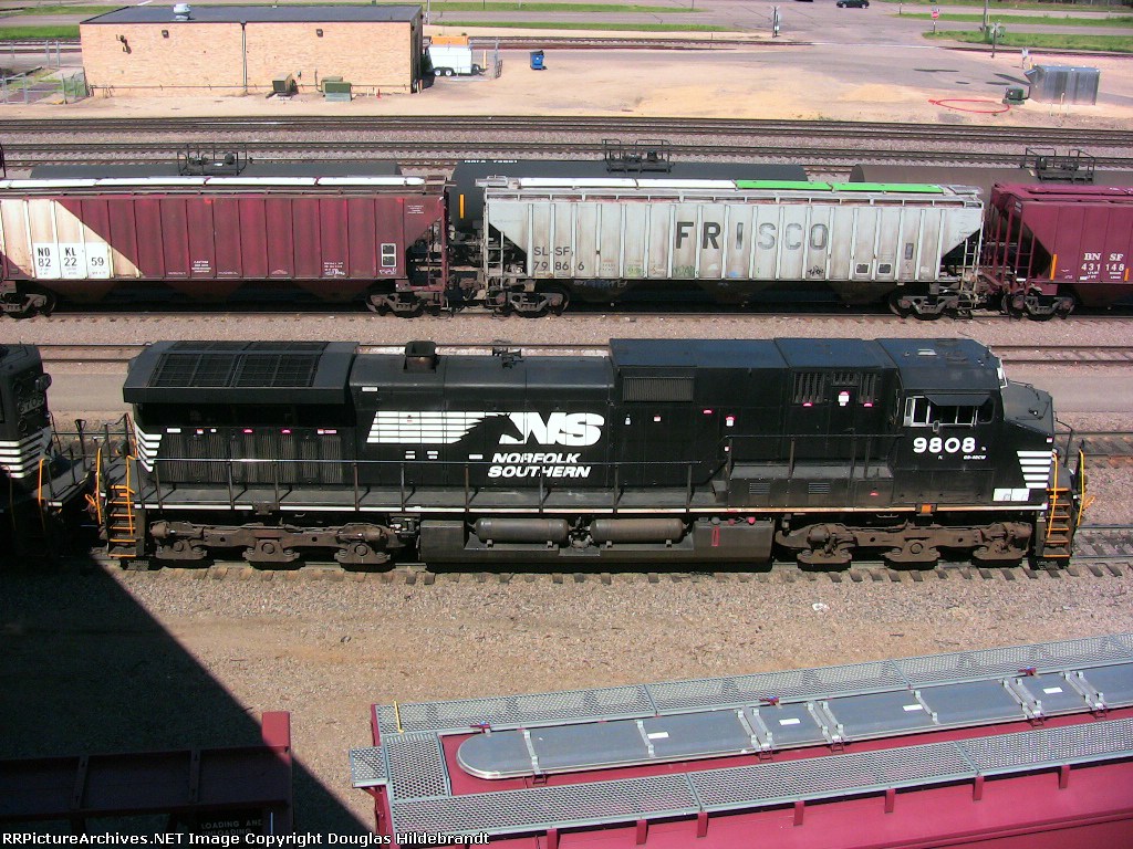 NS 9808